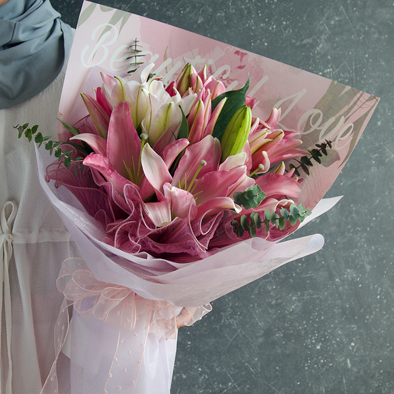 Johor Bahru Flower Delivery | Online Florist, Hand Bouquets Johor Bahru