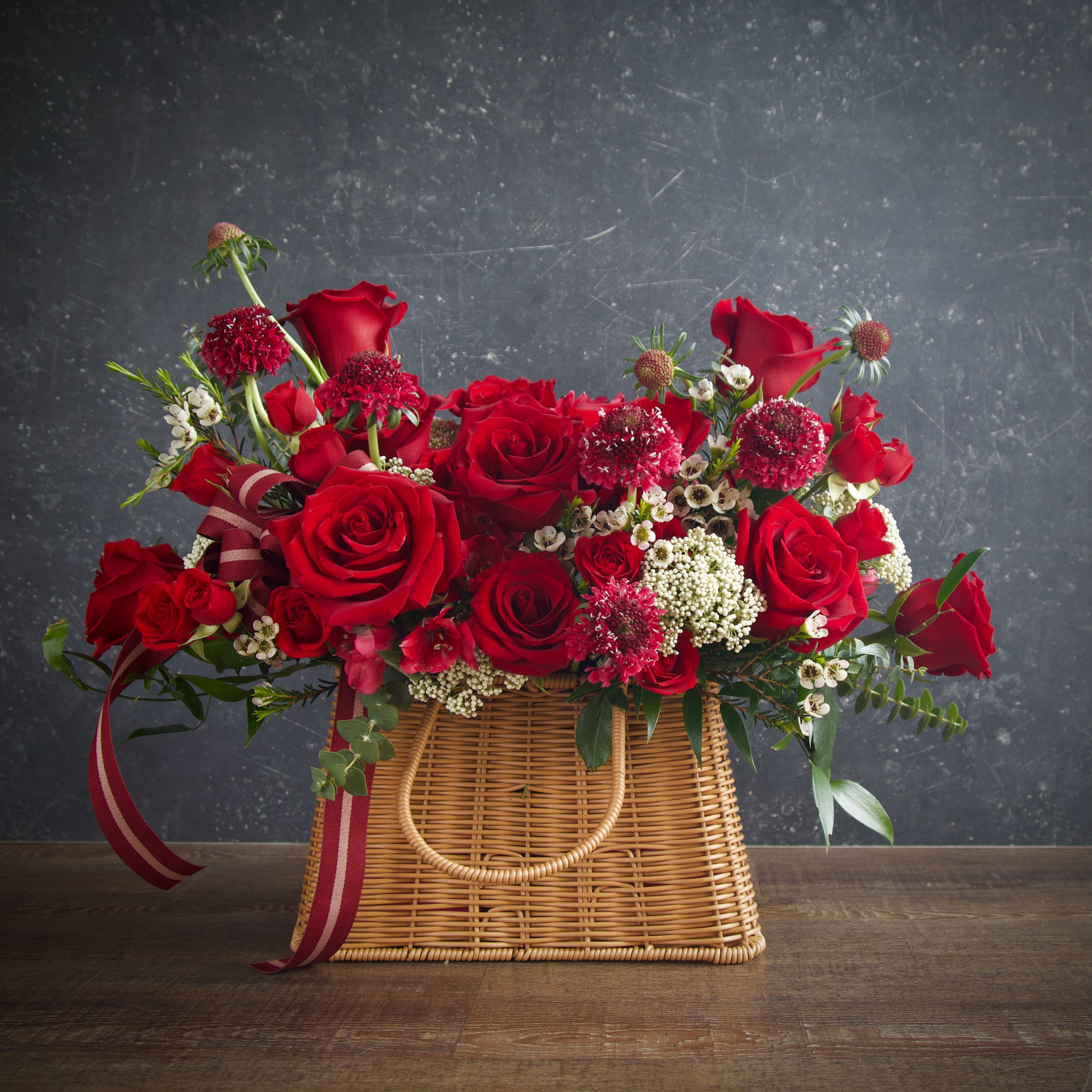 Johor Bahru Flower Delivery | Online Florist, Hand Bouquets Johor Bahru