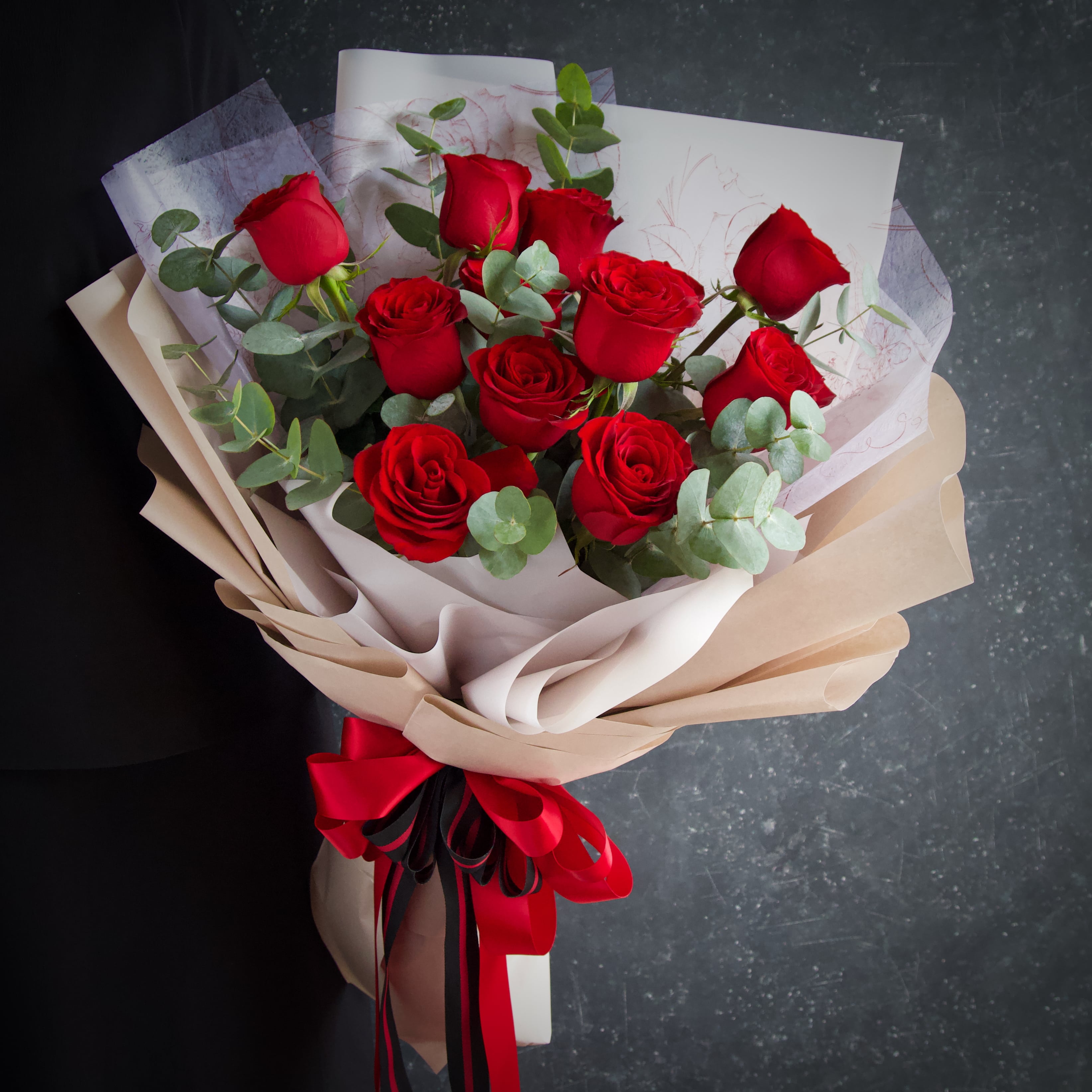 Johor Bahru Flower Delivery | Online Florist, Hand Bouquets Johor Bahru